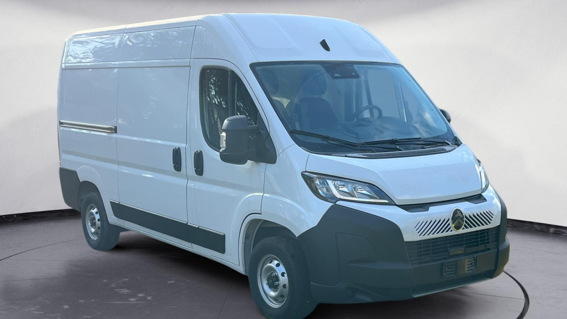 ORA7 PRO - Notre stock multimarques de véhicules à marchand