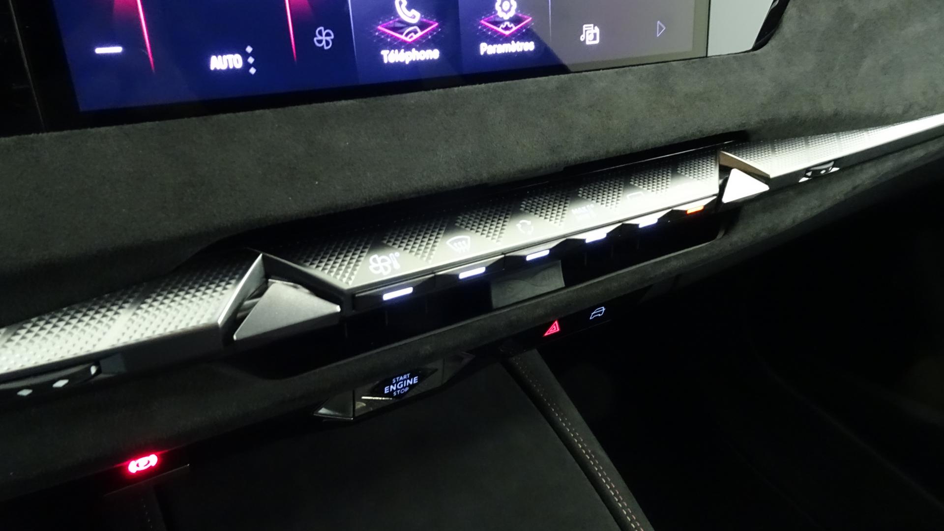 Voiture #43838 - DS DS 4 E-Tense - 225 2021 Performance Line - ORA7