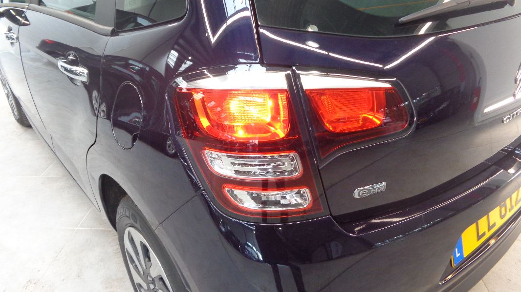 Voiture #17181 - CITROEN C3 1.6 E-HDI90 AIRDREAM BUSINESS - ORA7