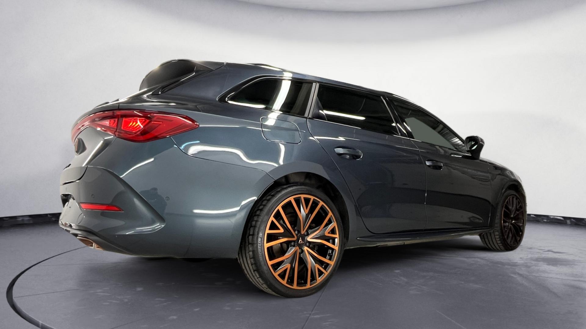 Voiture #45743 - CUPRA Leon Sportstourer - ORA7