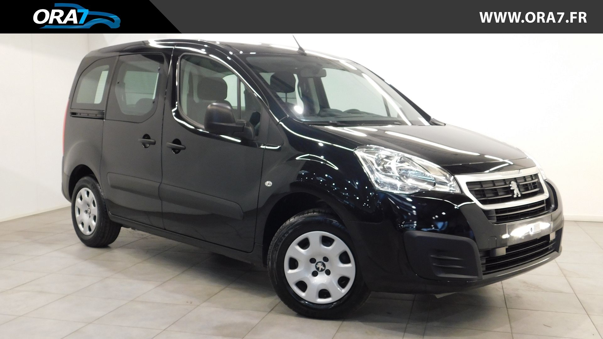 Voiture #35011 - PEUGEOT PARTNER TEPEE 1.6 BLUEHDI 75CH ACTIVE - ORA7