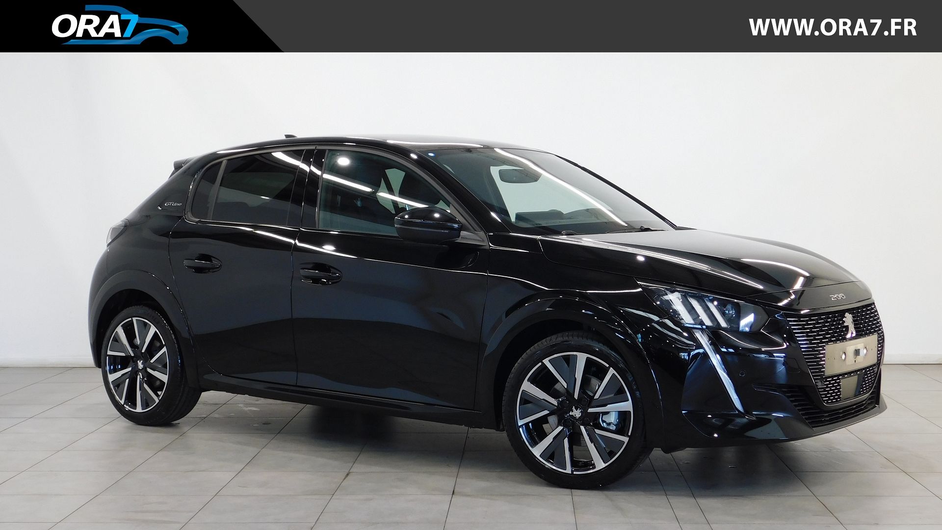 Voiture #35801 - PEUGEOT 208 1.5 BLUEHDI 100CH S&S GT LINE - ORA7