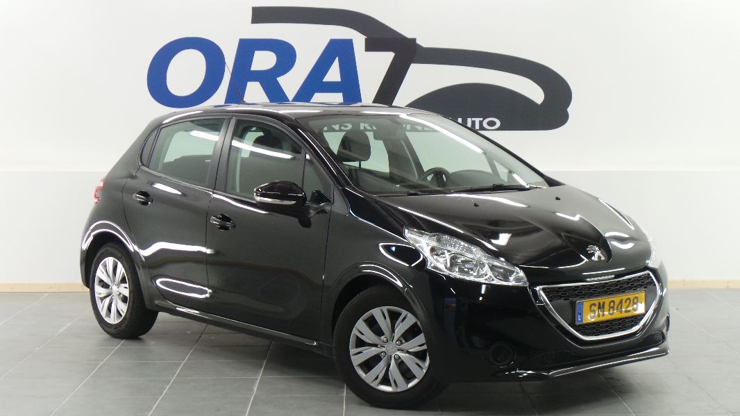 Voiture #16911 - PEUGEOT 208 1.6 E-HDI FAP ACTIVE 4CV 5P - ORA7